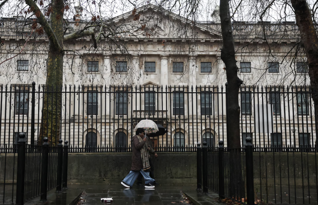 UK approves Chinese ‘mega embassy’ in London despite fears of ...